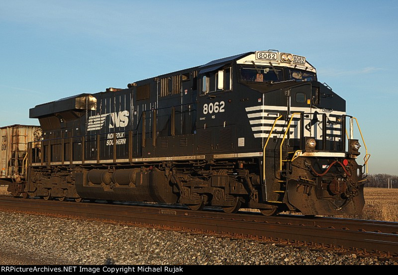 NS 8062